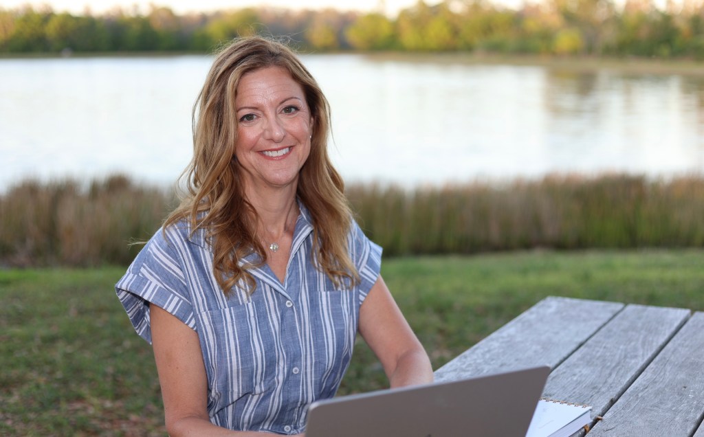 Contact ~ Gayle Brown, Author